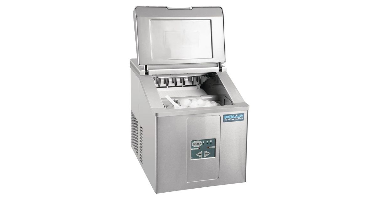 Polar C-Series CH479 Countertop Manual Fill Ice Machine (15kg/24hr ...