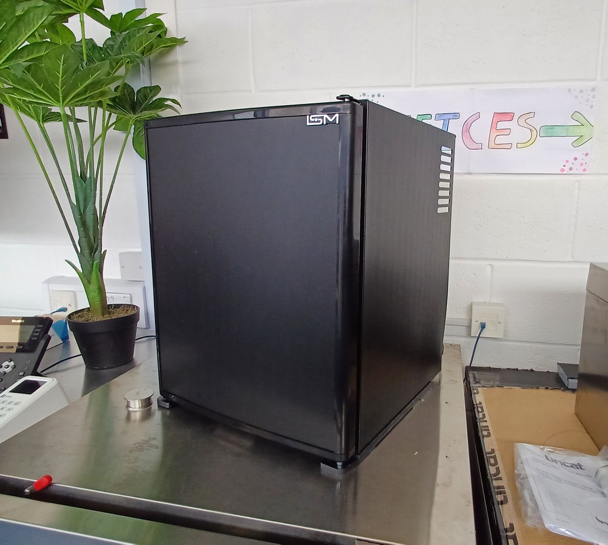 ISM SM 301 STD 30 Ltr Black Solid Door Hotel Minibar Fridge - Catering Appliance Superstore