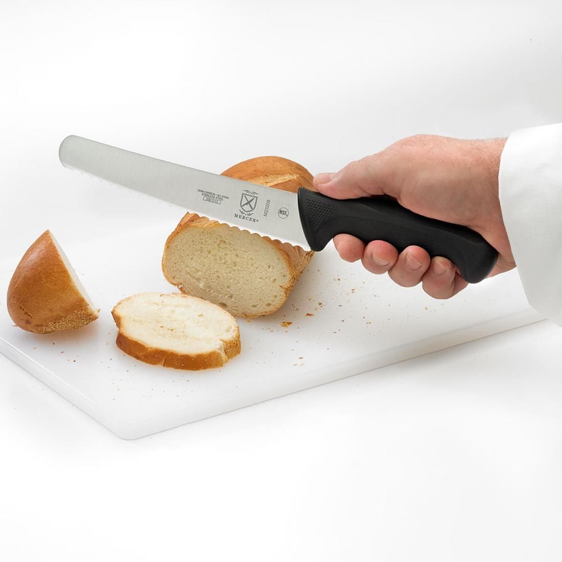 Mercer Culinary Millennia FW732 Wide Bread Knife Black 8" - Catering ...